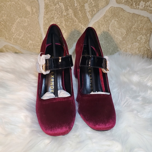 Athena Alexander | Shoes | Womens Sandals Heels Athena Alexander | Poshmark